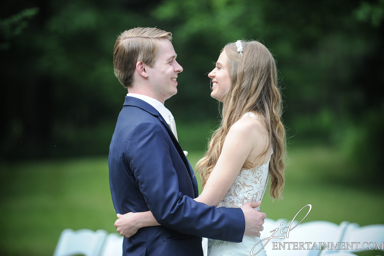 👰 Megan & Kevin's Wedding - Kimball Michigan Wedding